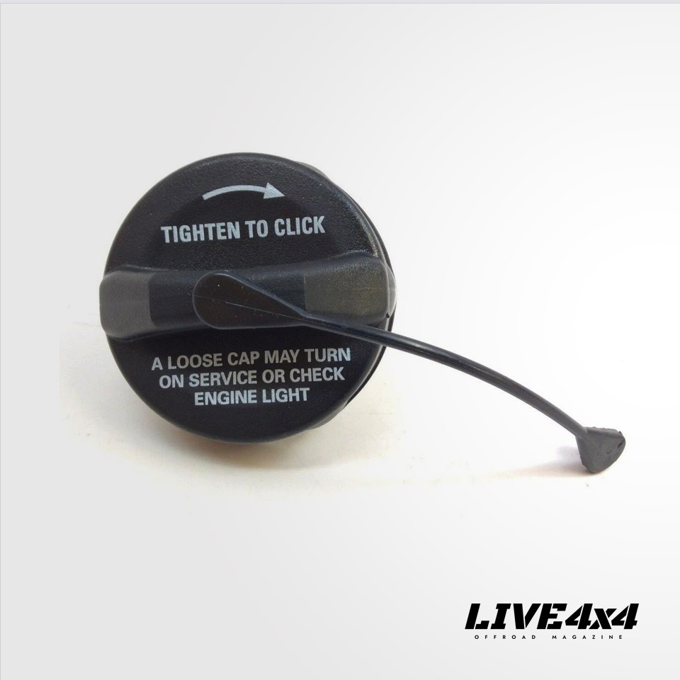 Tapa de Gas Jeep Wrangler JK 07 al 18 MOPAR 5278632AG - Live 4x4